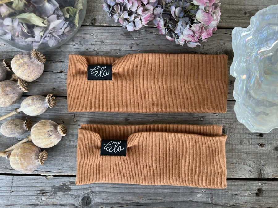 Rebro čelenka ROVNÁ - karamel